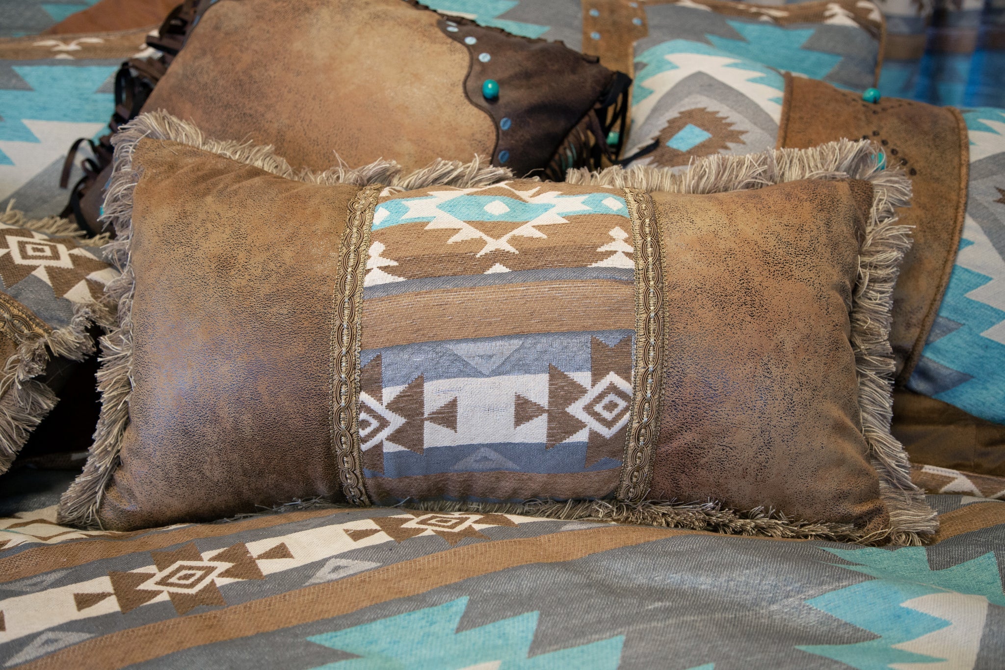 Wrangler Mesa Daybreak Southwestern Comforter Set – Wild West Living